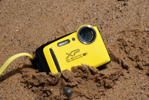 7 Best Waterproof Digital Cameras in India 2024 - Buying Guide - Review
