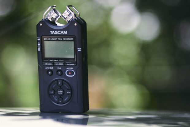 10 Best Portable Audio Recorders in India 2024 - Comeau Computing