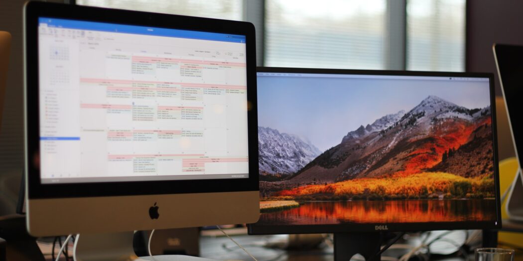 How To Use a Second Monitor? - Comeau Computing