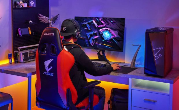 Step-By-Step Guide to Creating the Perfect Computer Gaming Room ...