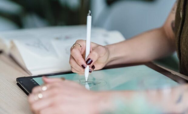 8 Great Hobbies For People Who Love Tech - Comeau Computing